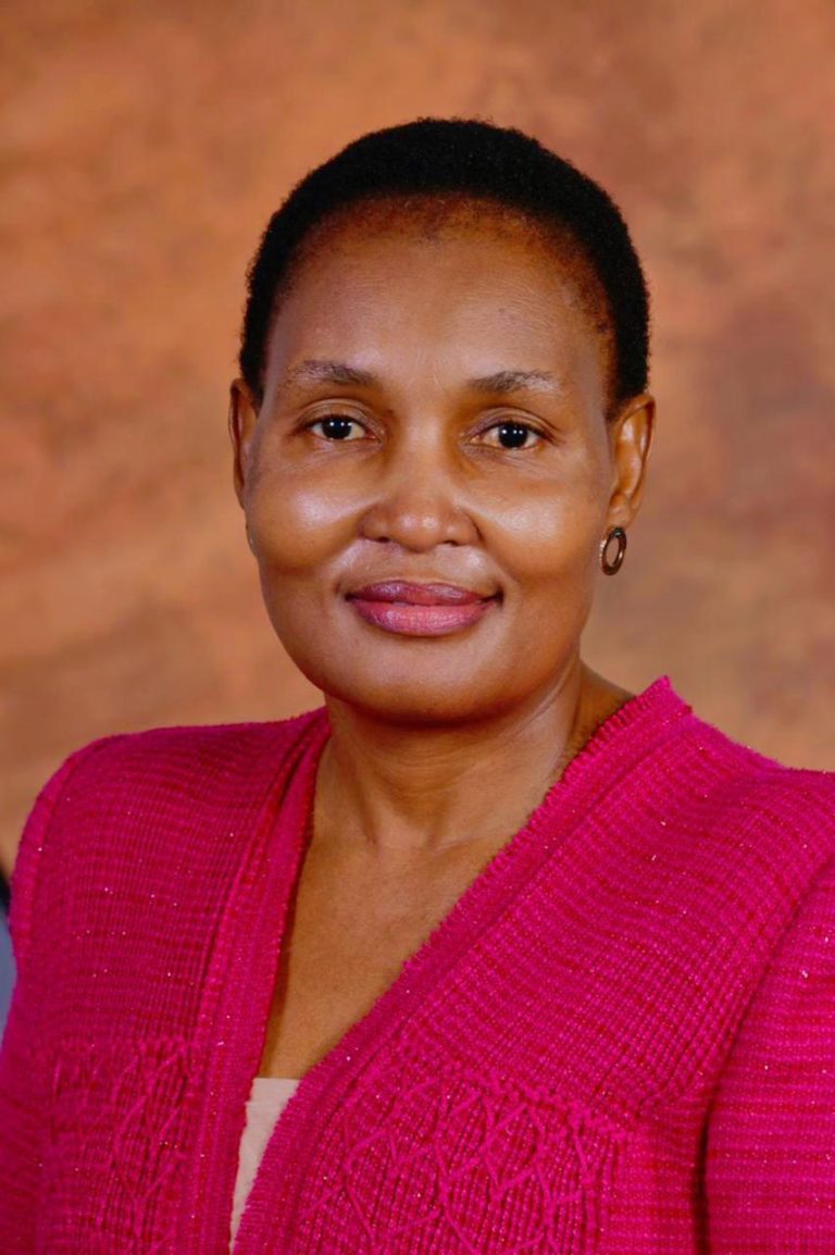 Welcome Minister Thembisile Simelane - SHRA - Social Housing Regulatory ...